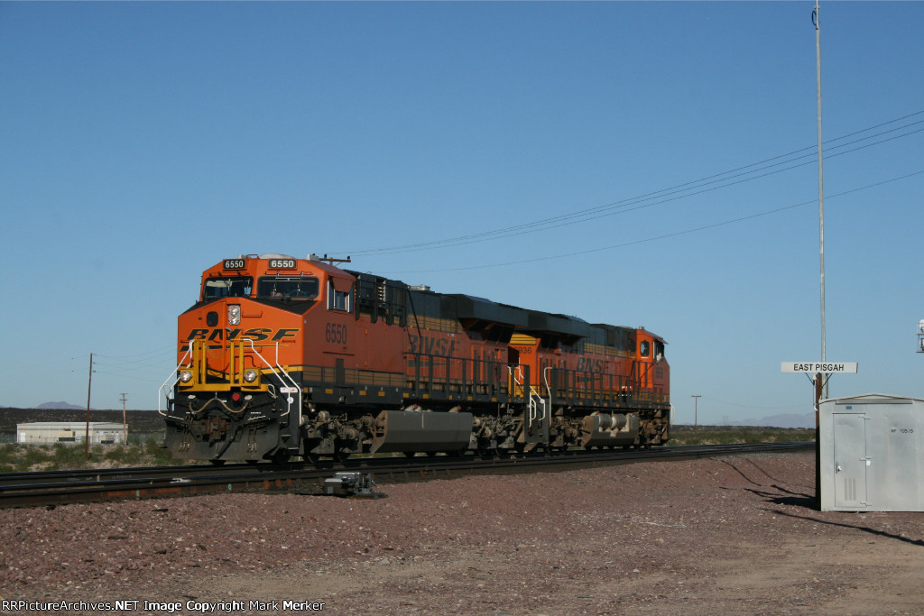 BNSF 6550
